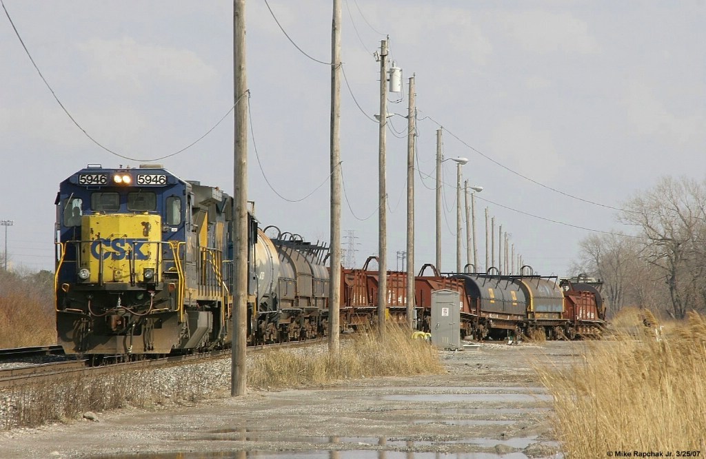 Heading West out of Curtis Yard